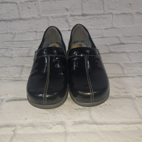 SoftWalk | Shoes | Softwalk Greys Anatomy Meredith Clogmule | Poshmark